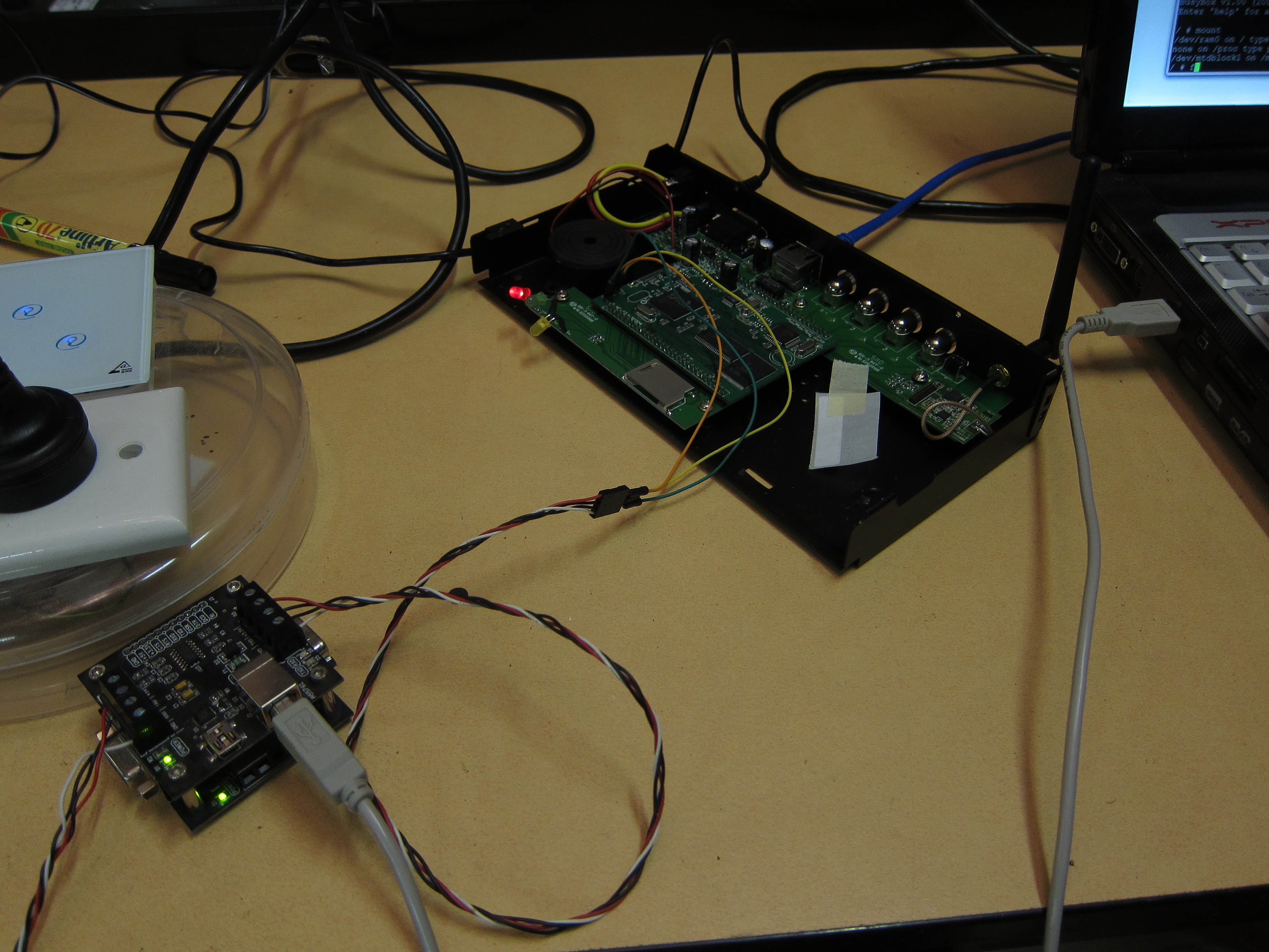 Паметен дом со ограничен буџет Автоматизација со Siri и хардвер од 150 долари ⋆ It Mk